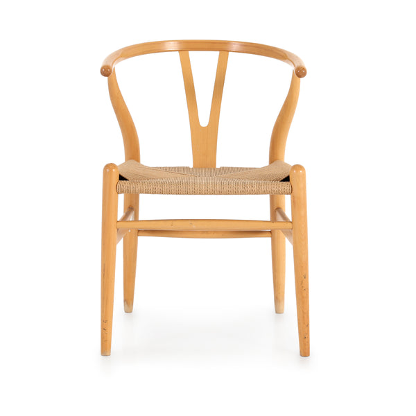 Light Wood Mid Century Wishbone Dining Chair - Gil & Roy Props