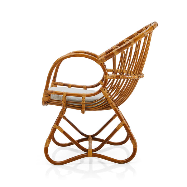 Rattan Curved Back Arm Chair - Gil & Roy Props
