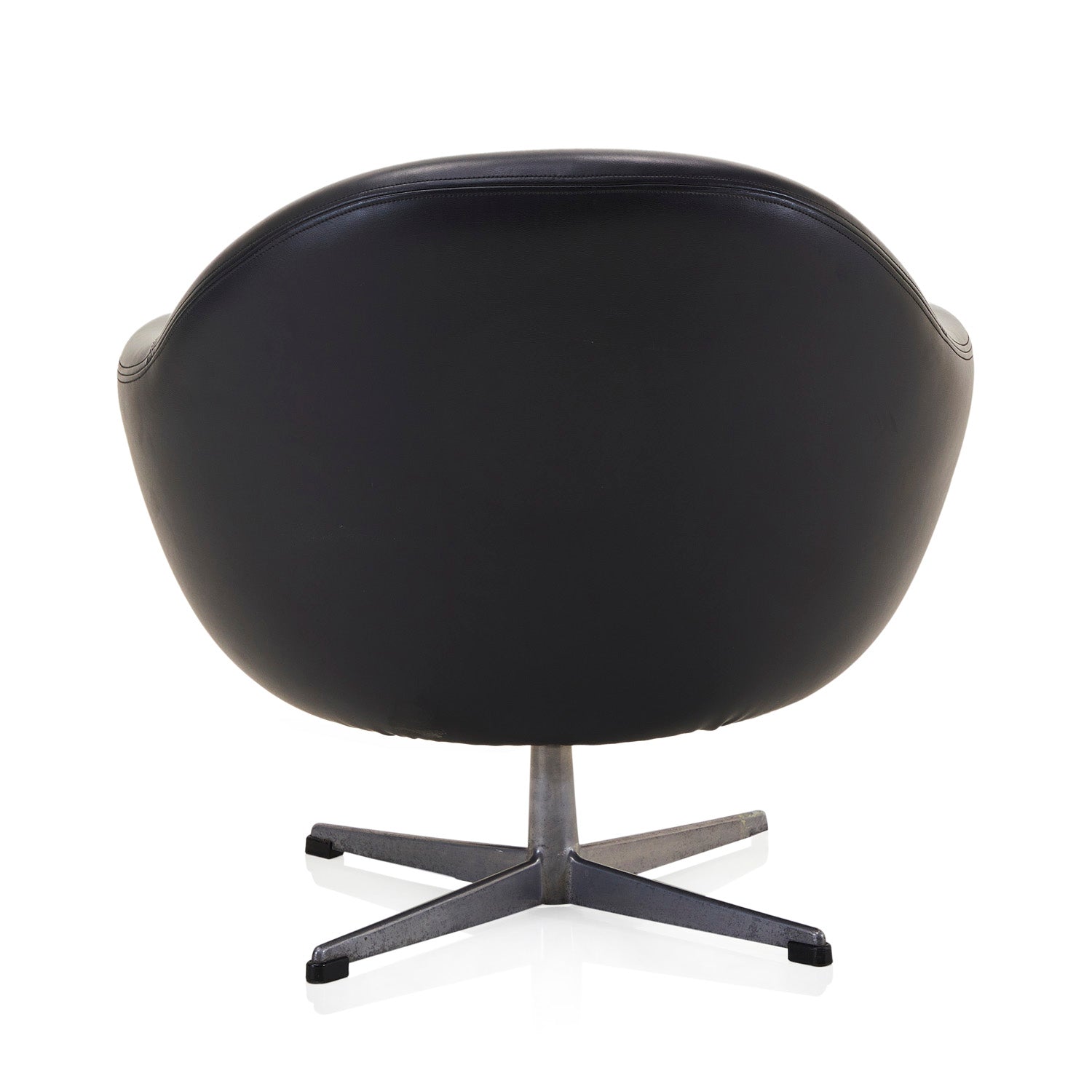 Black Bucket Armchair - Gil & Roy Props