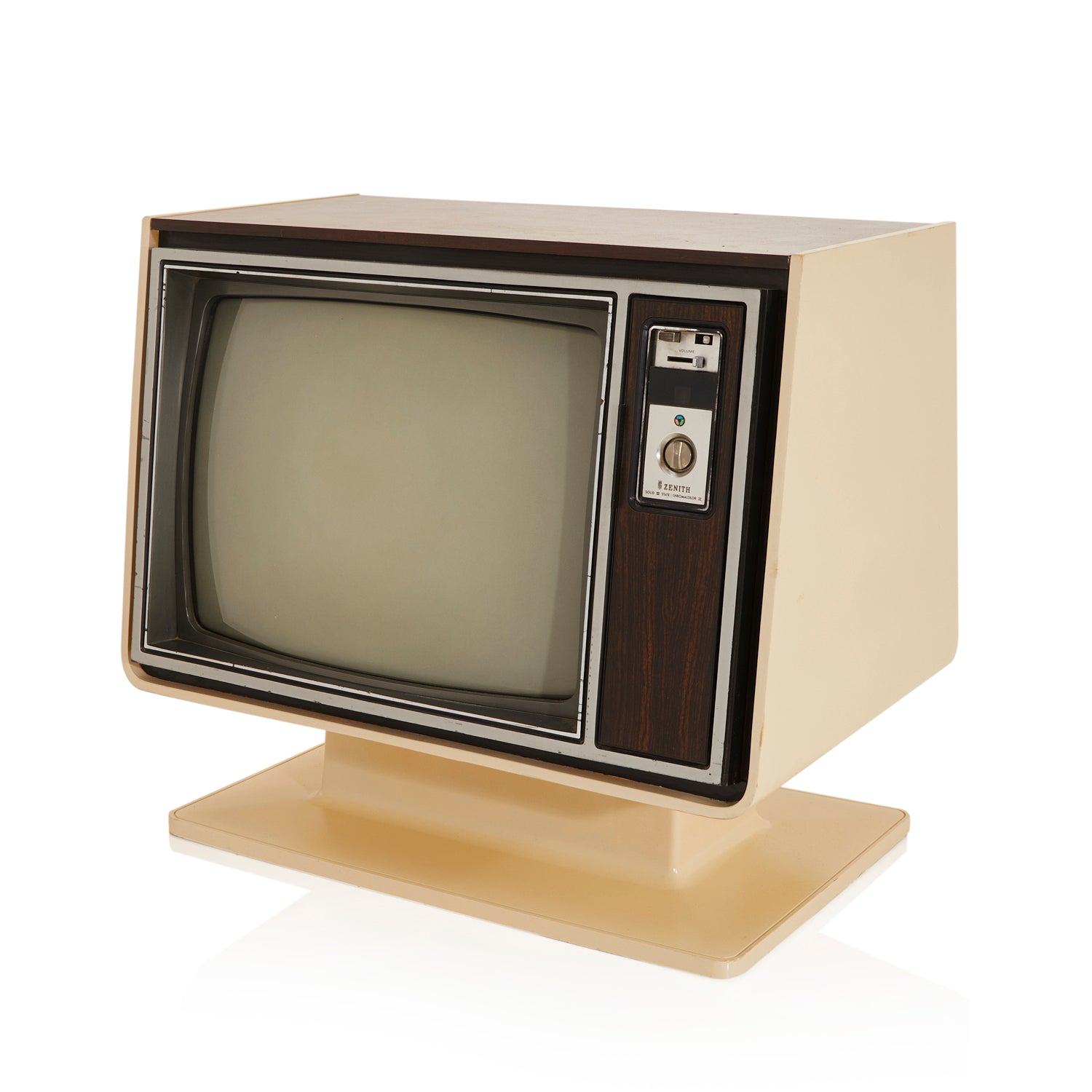 Electronics • Televisions Tagged "1970's" - Gil & Roy Props