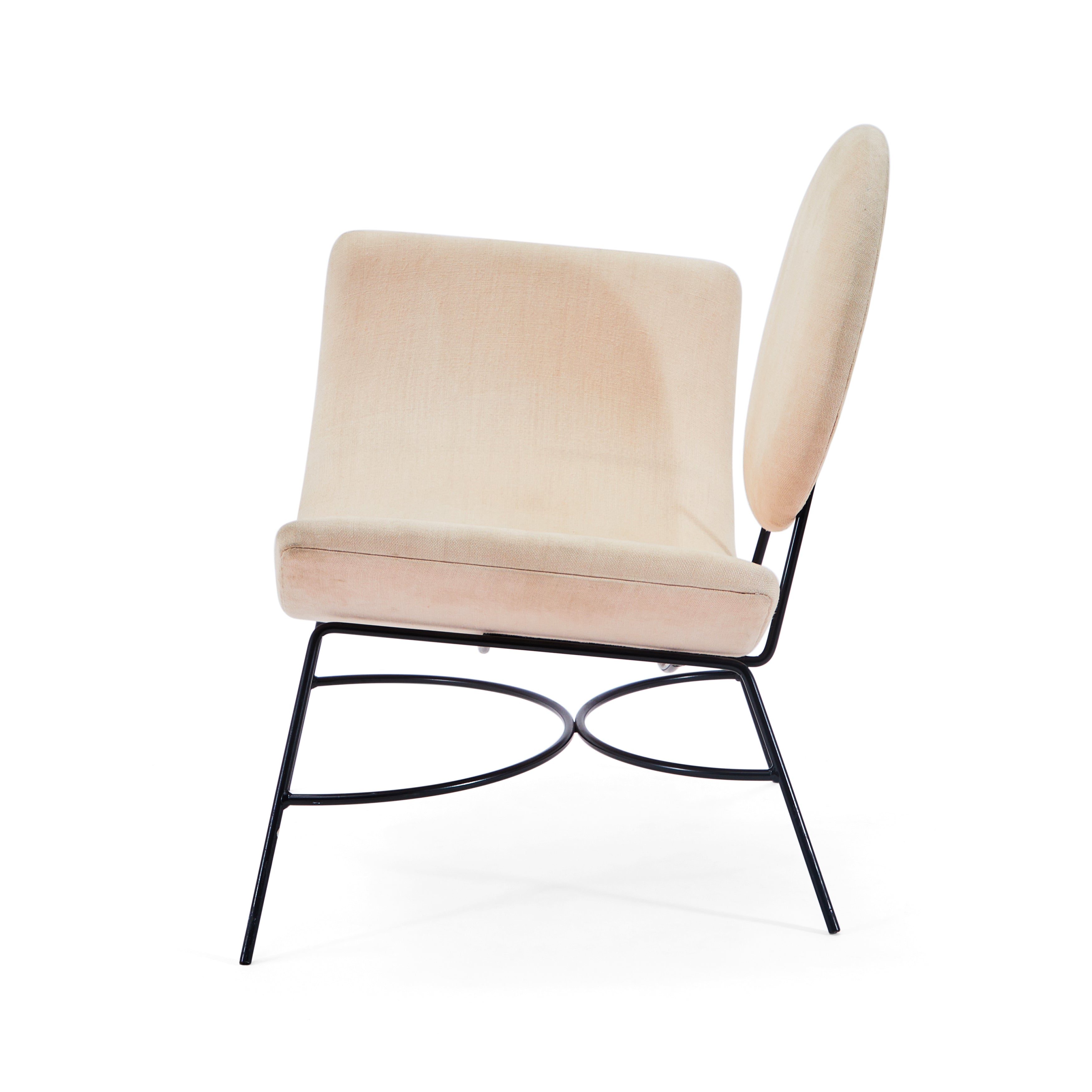 White Elroy Modern Right Arm Lounge Chair - Gil & Roy Props