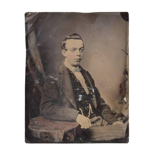 Victorian Era Portrait (AD) - Gil & Roy Props