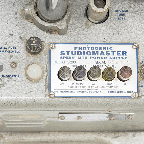 Photogenic Studiomaster Photography Light - Gil & Roy Props