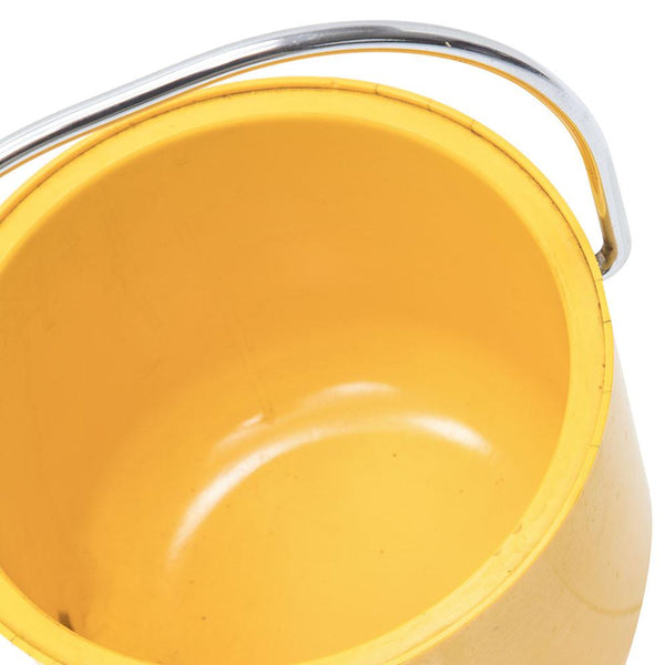 Short Yellow Ice Bucket w Lid - Gil & Roy Props